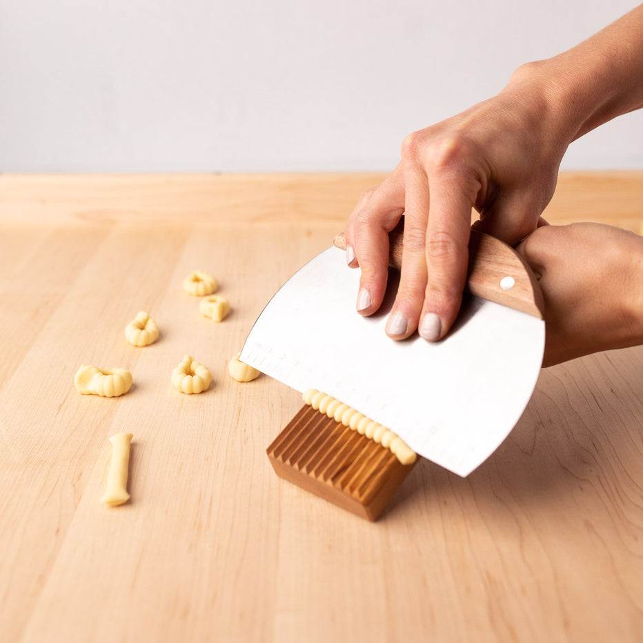 Half Moon Pasta Bench Scraper – q.b. Cucina