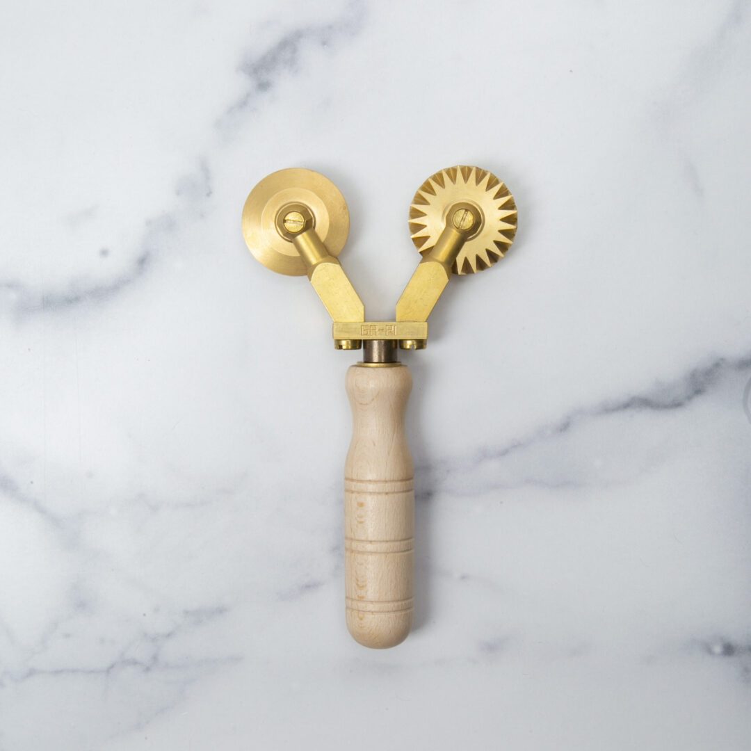 Dual Brass Pasta Wheel – q.b. Cucina